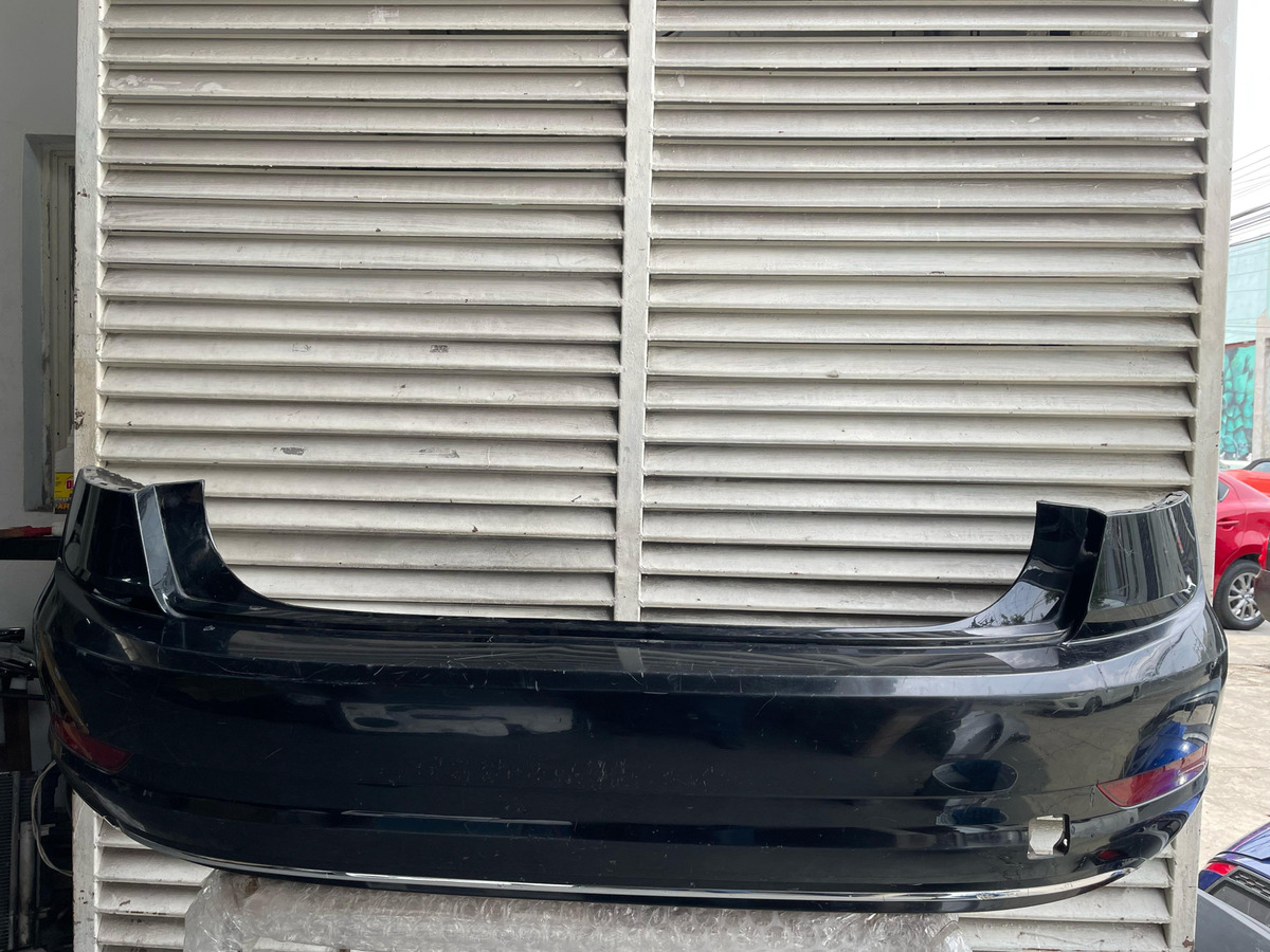Volkswagen Jetta Mk7 2019 2020 2021 Fascia Trasera