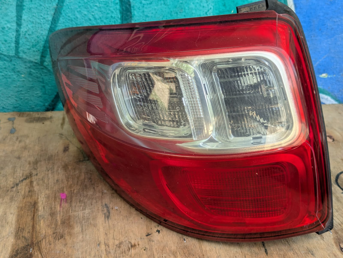 Ram 700 Adventure 2015-2020 Calavera Izquierda Detalle