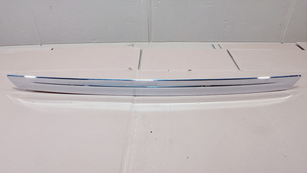 Mitsubishi Mirage g4 2019 - 2023 Molduras para Puertas Usado Original