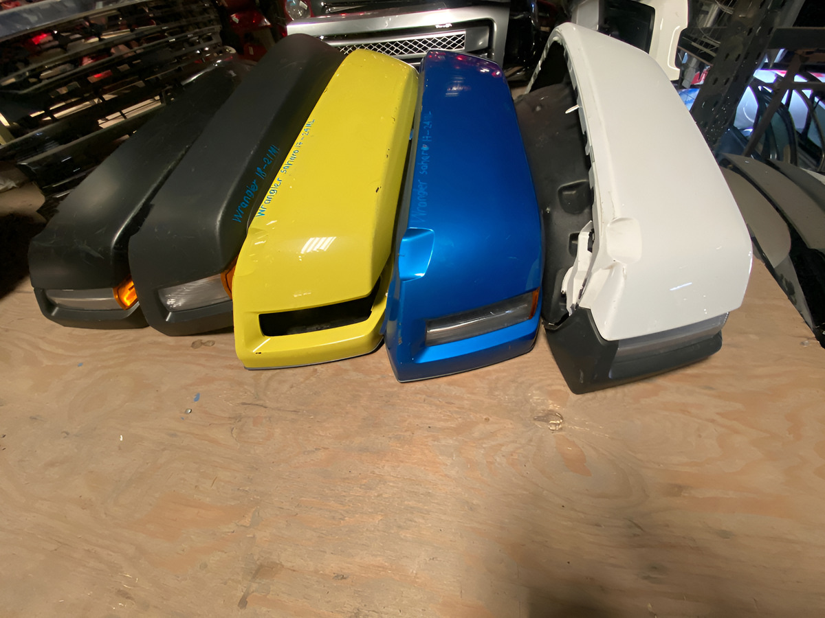 Cantonera Delanter Lh Jeep Wrangler Rubicon Sáhara 2018 2021 Azul