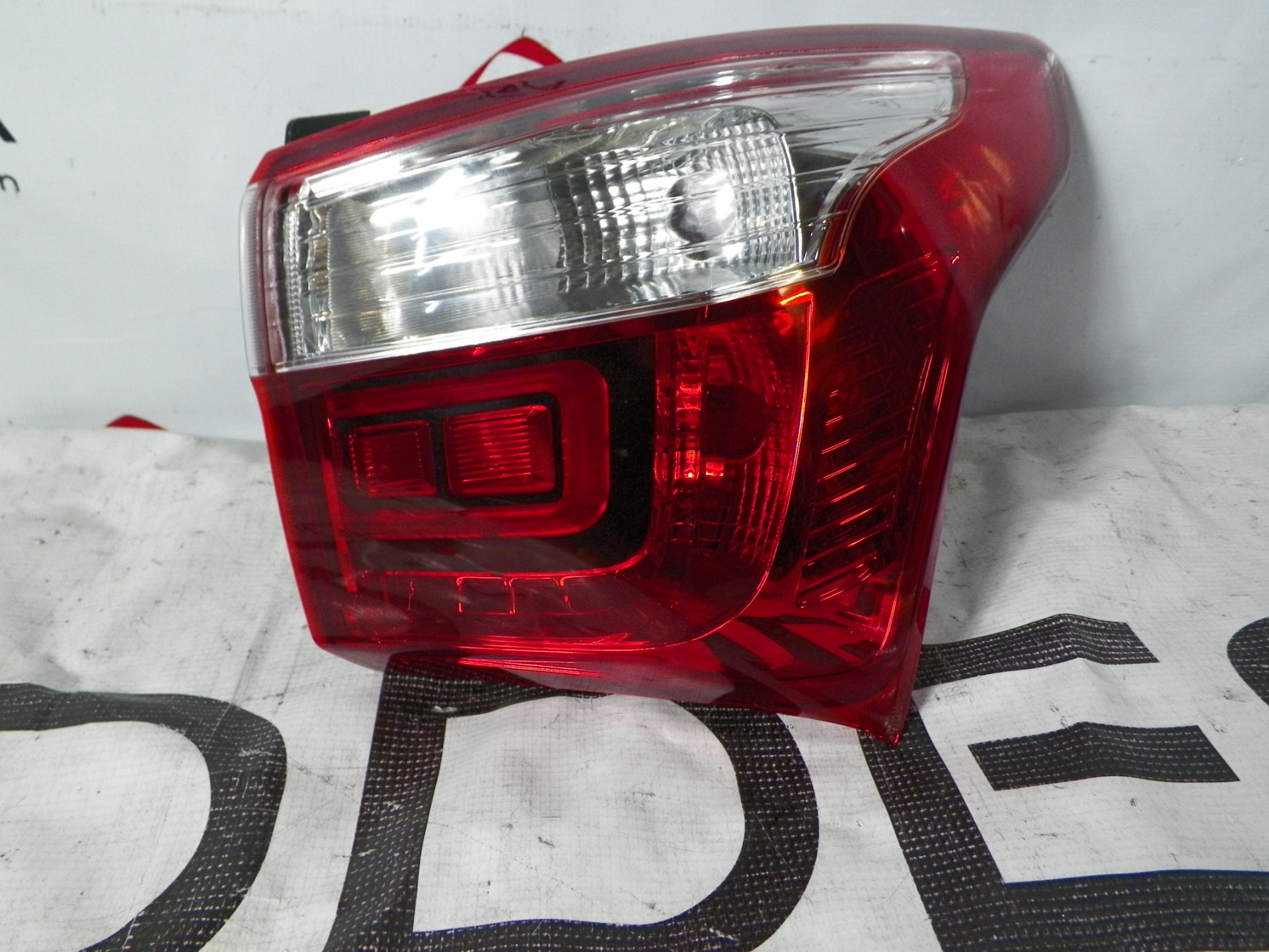 Calavera Tras Der Hyundai I10 Sedan 2018 - 2020